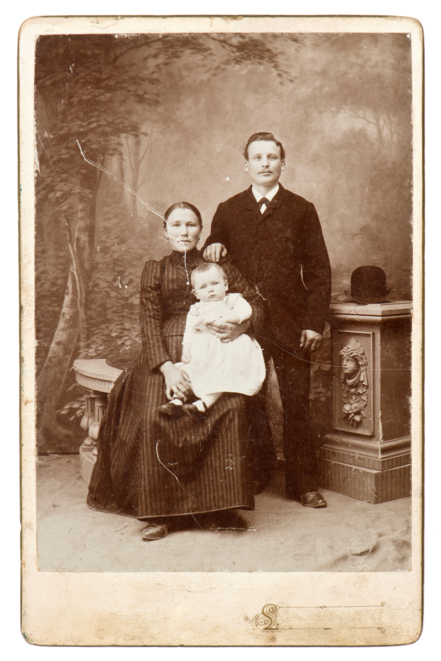 old family photo. vintage background – KIWANIS MAGAZINE